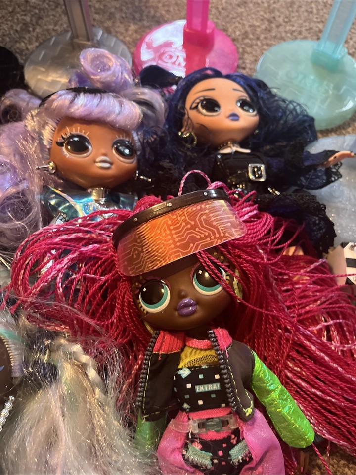 LOL Doll Bundle 5 Dolls and Accessories and 5 Stands - 1 Enchantable ...