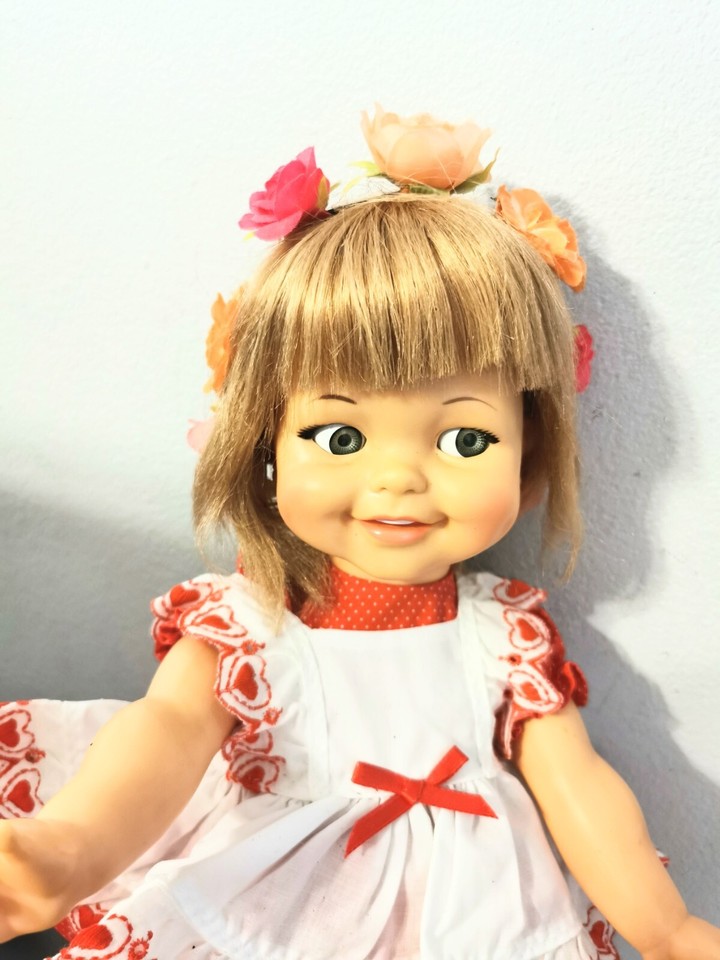 Ideal Giggles doll vintage 60s flirty Pinwheel eyes Giggles works | eBay