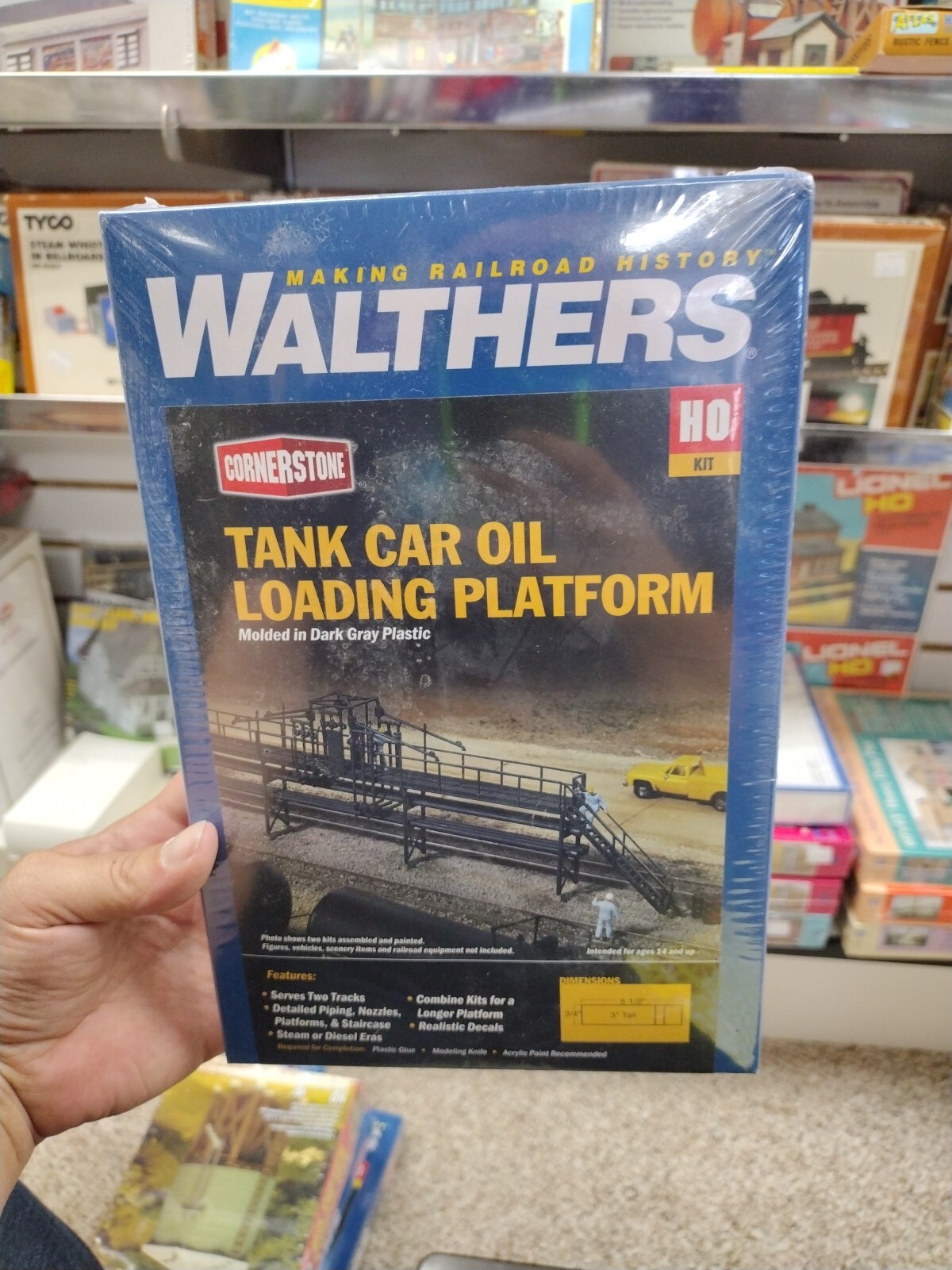 Ho Scale Walther's Tank Car Oil Loading Platform 933-3140 | eBay