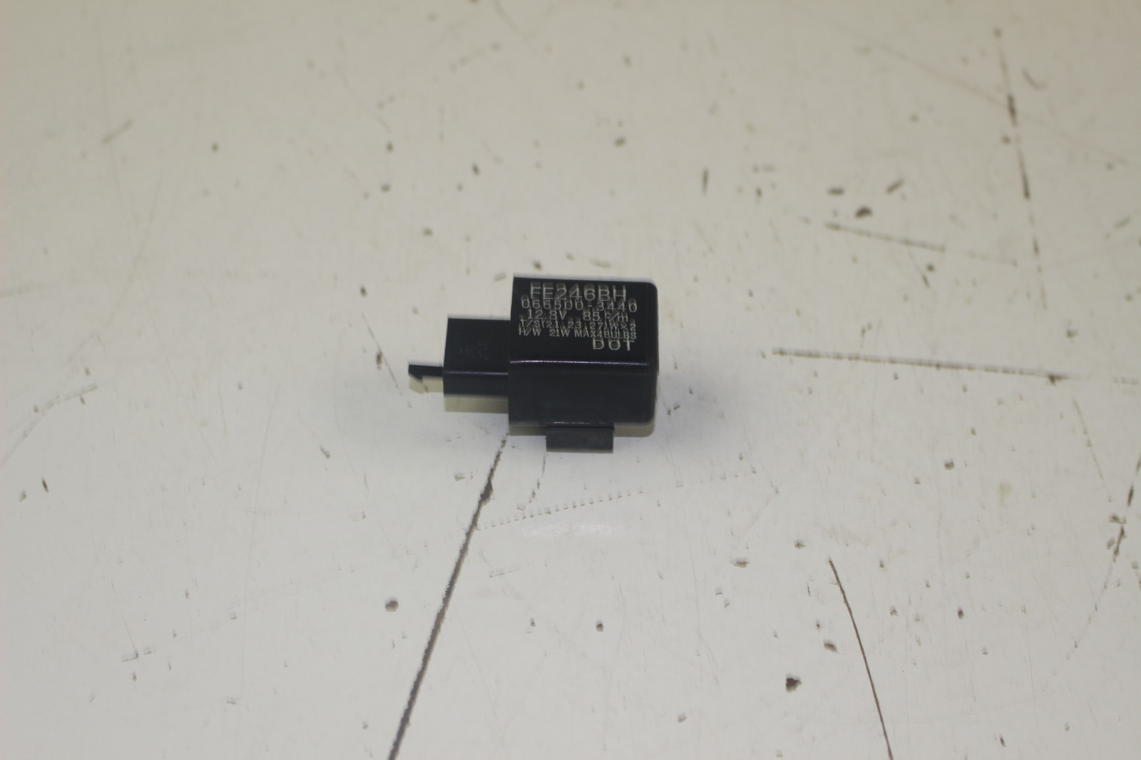 1996 Kawasaki Ninja Zx7r Zx750p RELAY TURN SIGNAL FLASHER RELAY FE246BH ...