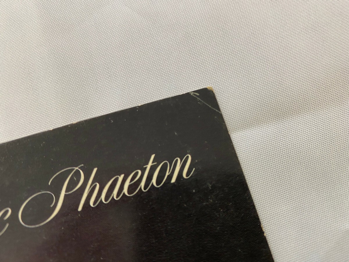 Phaeton Font Baregx Futuristic Font, A Sans Serif Font By Baqoos