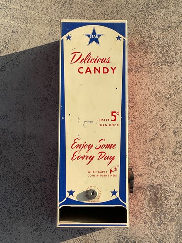 Vintage 1940's 1950s Star Delicious Candy 5 Cent Coin Operated Vending ...