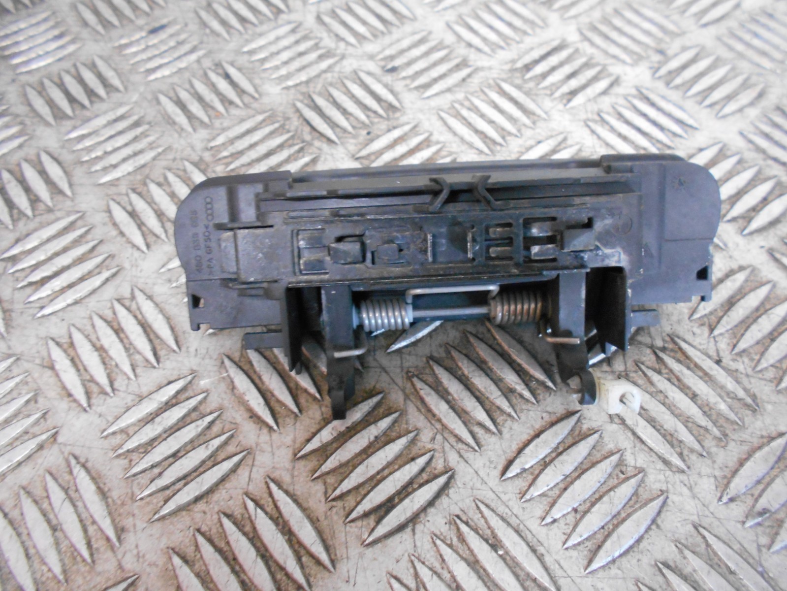 2004-13 AUDI A3 8P 5DR PASSENGER SIDE FRONT DOOR HANDLE 4B0839885 | eBay UK