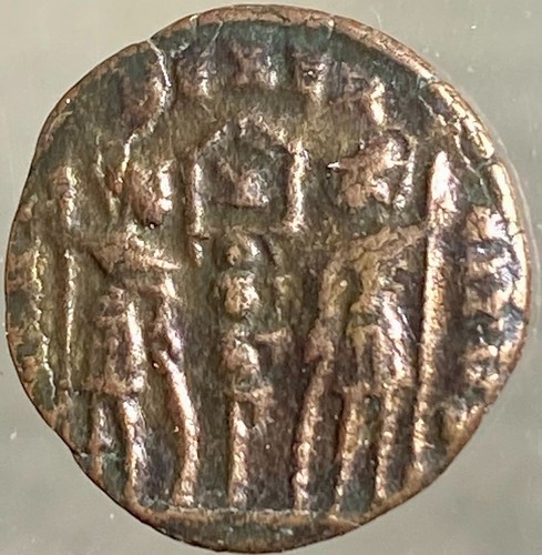 2 Roman Soldiers Ancient Coin Emperor Constantine II 336-342 AD Gloria ...