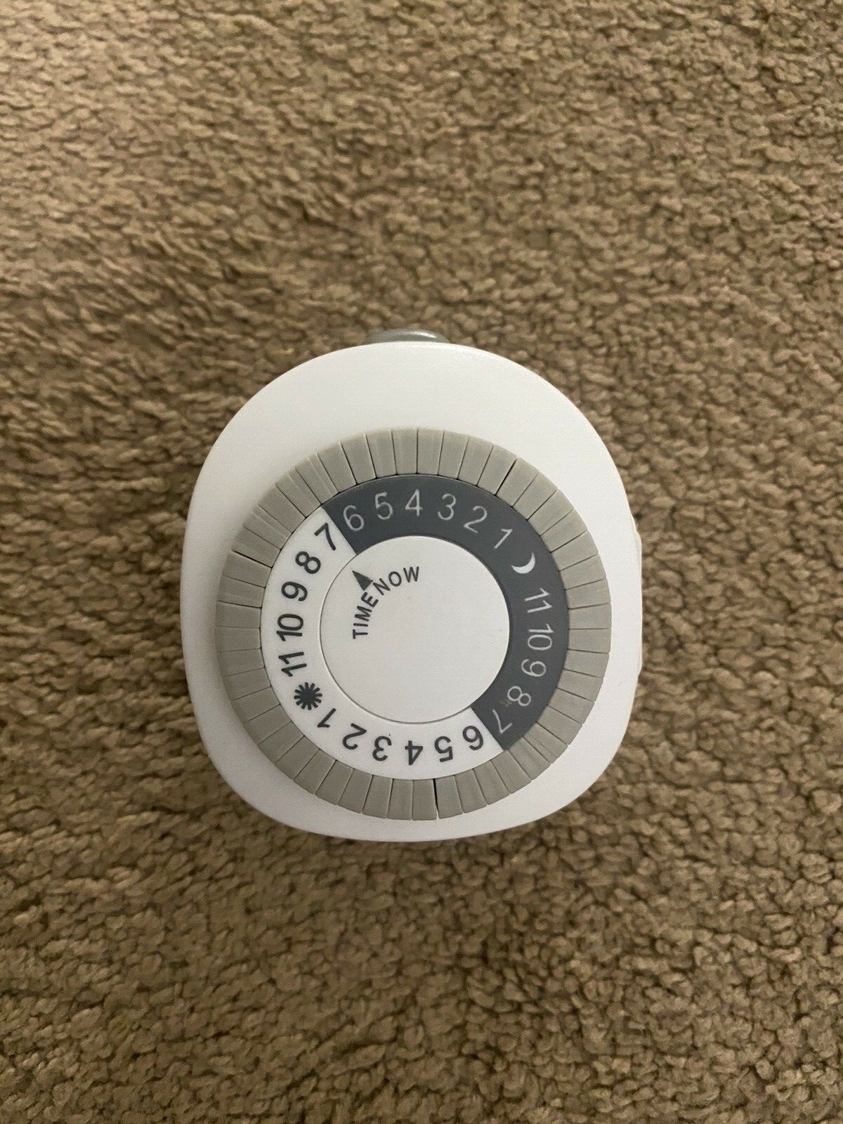 GE 24-Hour Indoor Basic Plug-In Mechanical Timer #1245 - Gray/White | eBay