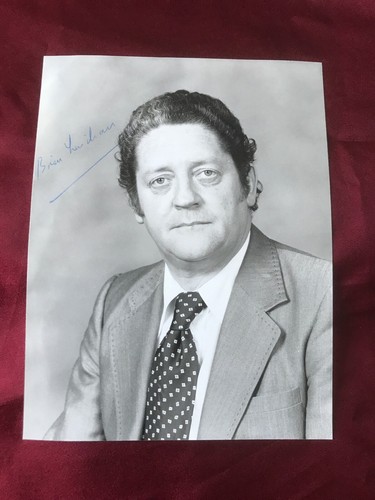 Autograph BRIAN LENIHAN Snr (†1995)-Tánaiste of IRELAND-handsigned photo 80s | eBay
