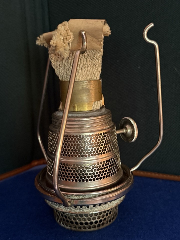 ALADDIN MODEL B BURNER working wick raiser, dented flame spreader ...