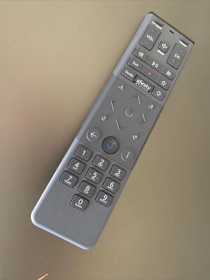 XR15 V2 UQ Gray Voice Remote Control X1 Comcast Xfinity Video - Used ...
