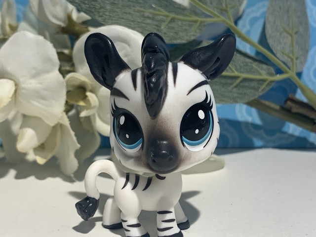 Littlest Pet Shop LPS Authentic Thirsty Pets Tropical Zebra 4-162 Rare ...