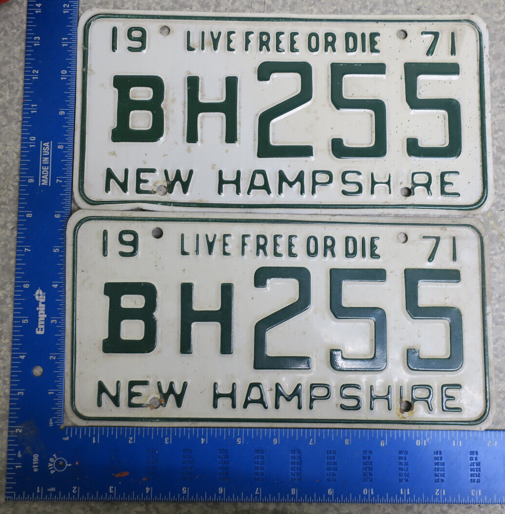 1971 71 NEW HAMPSHIRE NH LICENSE PLATE TAG PAIR SET #BH255 BELKNAP ...
