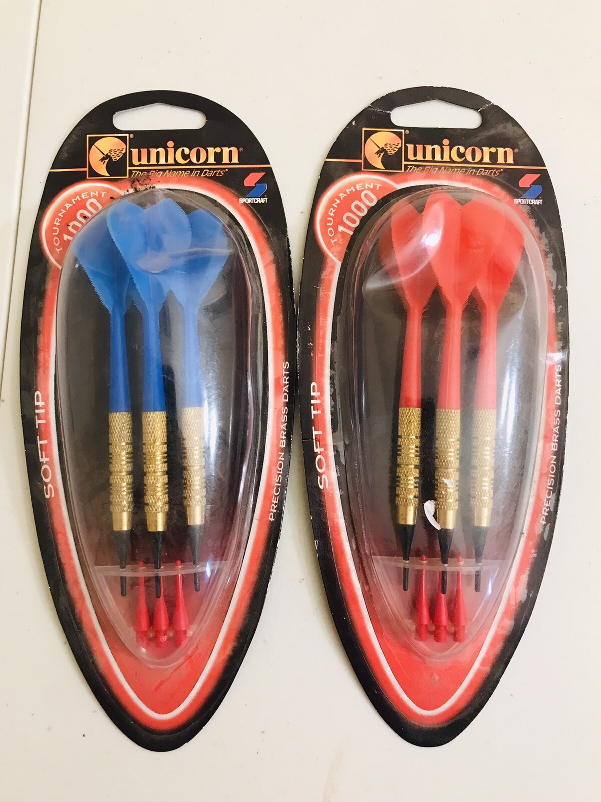 Unicorn Tournament 1000 Throwing Darts 2 Pack Red And Blue | eBay
