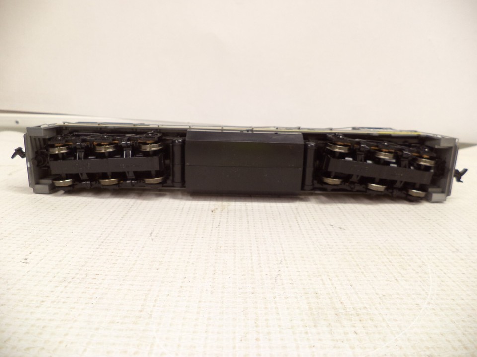 Atlas Ho 8554, U36C locomotive, Seaboard System 7304 | eBay