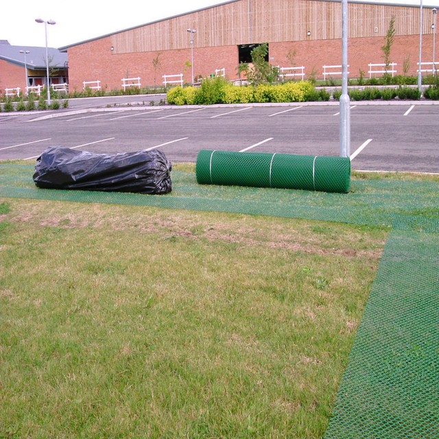 Standard Grass Turf Reinforcement Mesh Car Park Ground Protection 1m X ...