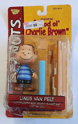 2002 PEANUTS LINUS VAN PELT ACTION FIGURE by PLAYING MANTIS | eBay