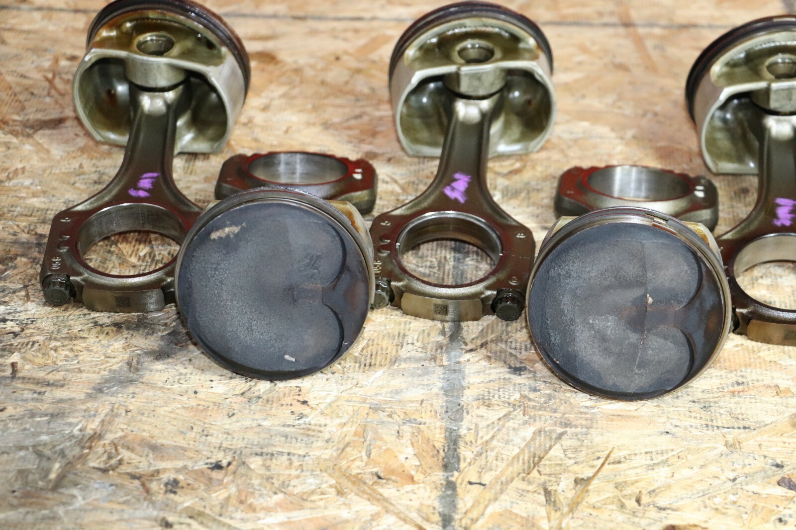 Set of 10 Piston Crankshaft Connecting Rods S85 V10 Engine OEM BMW E60 ...