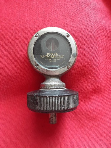 Boyce Universal MotoMeter Midget Model with Bakelite Cap Chevy and Star ...