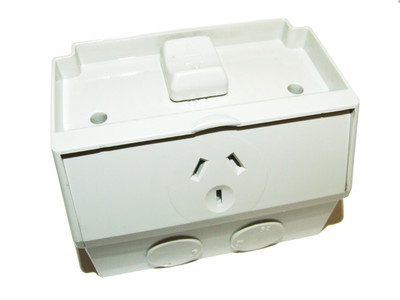 OUTDOOR WEATHER PROOF GPO 230V 10A REFRIGERATION/AC RWPP1-10 | eBay