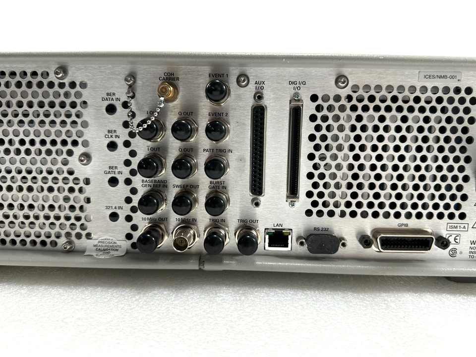 Agilent E4438C ESG Vector Signal Generator 250kHz-6.0gHz GREAT FREE ...