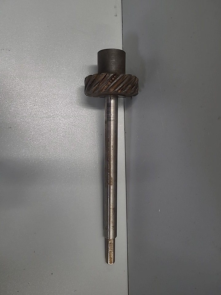 NOS Mopar 440 Distributor Intermediate Drive Shaft And Gear For Oil ...