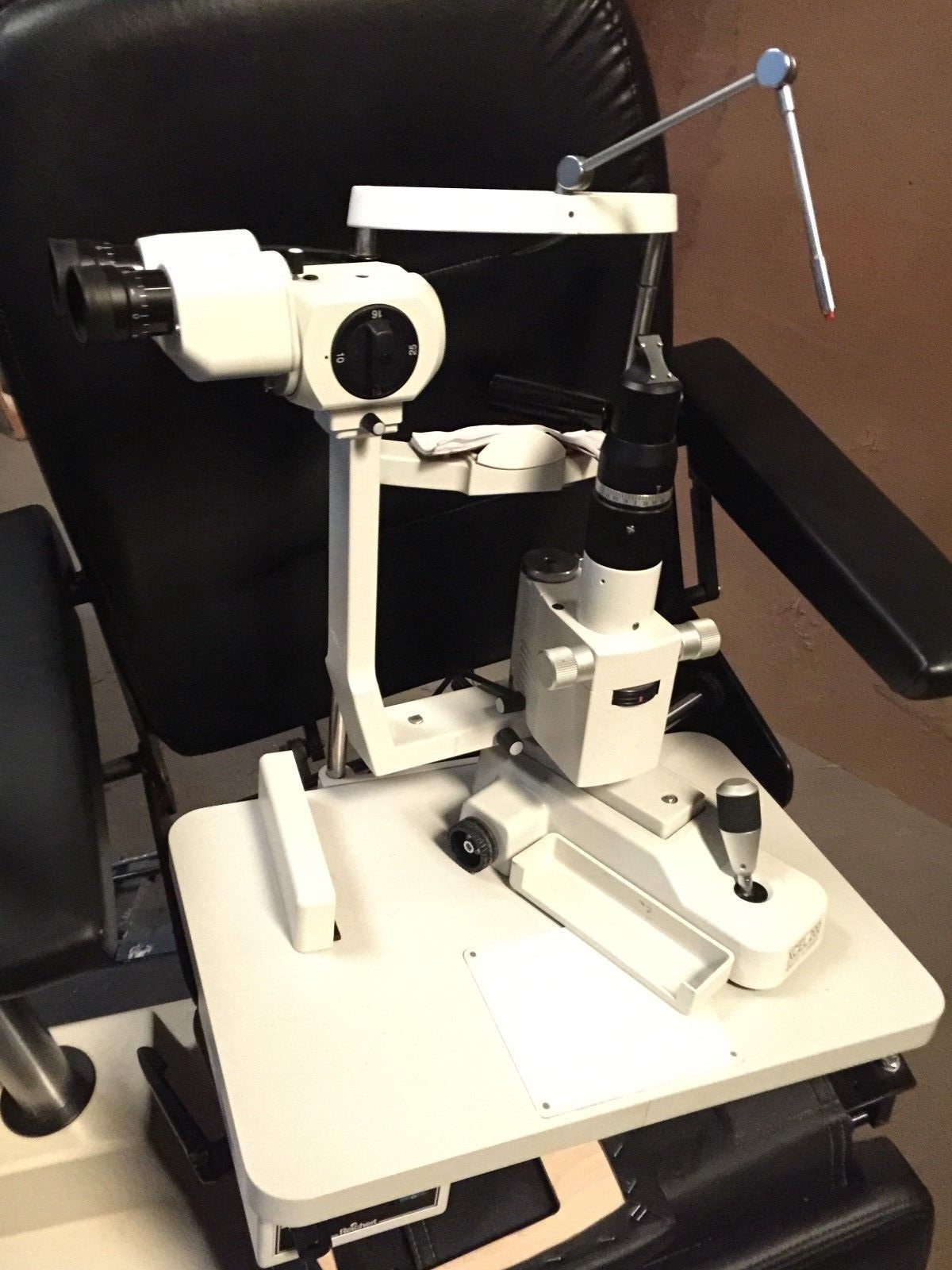 EYE EQUIPMENT LOT, CHAIR, STAND, SLIT LAMP, 1800E, CS3, XL20, TOPCON ...