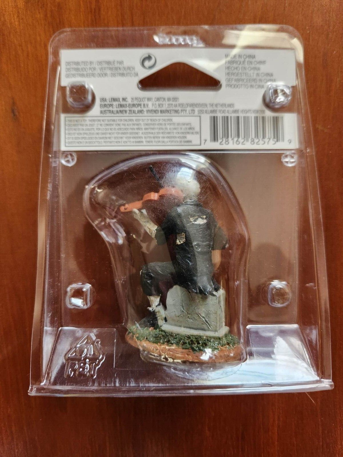 Lemax Halloween Spooky Town Gazebo Evil Pumpkin Tree Pedicab And ...