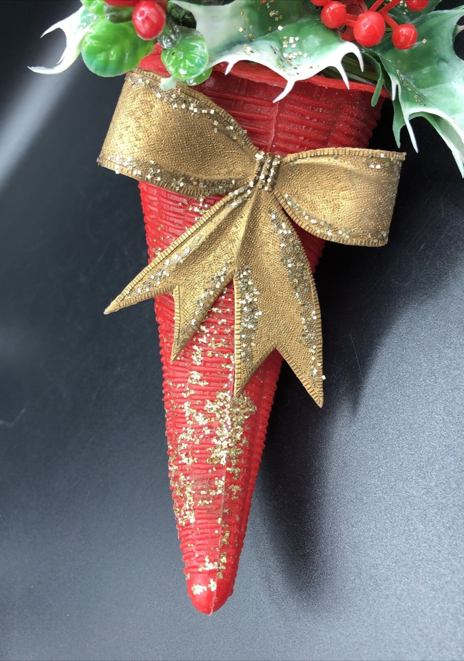 Vintage Christmas Red Plastic Cornucopia Variegated Glittered Holly ...
