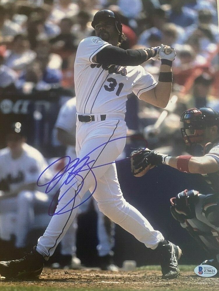 Mike Piazza Autographed Memorabilia | Signed Photo, Jersey ...
