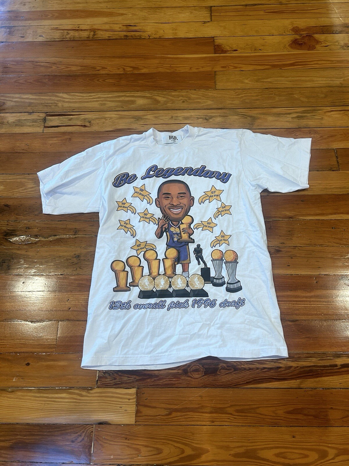 Men’s DND By Ferris Kobe Bryant Be Legendary Tee Shir… - Gem