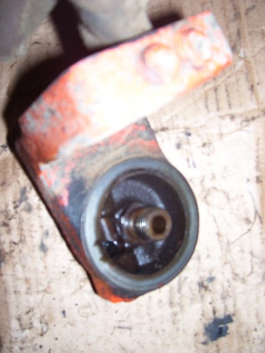 VINTAGE JI CASE 430 UTIL TRACTOR -ENGINE OIL FILTER BASE - 1966 | eBay