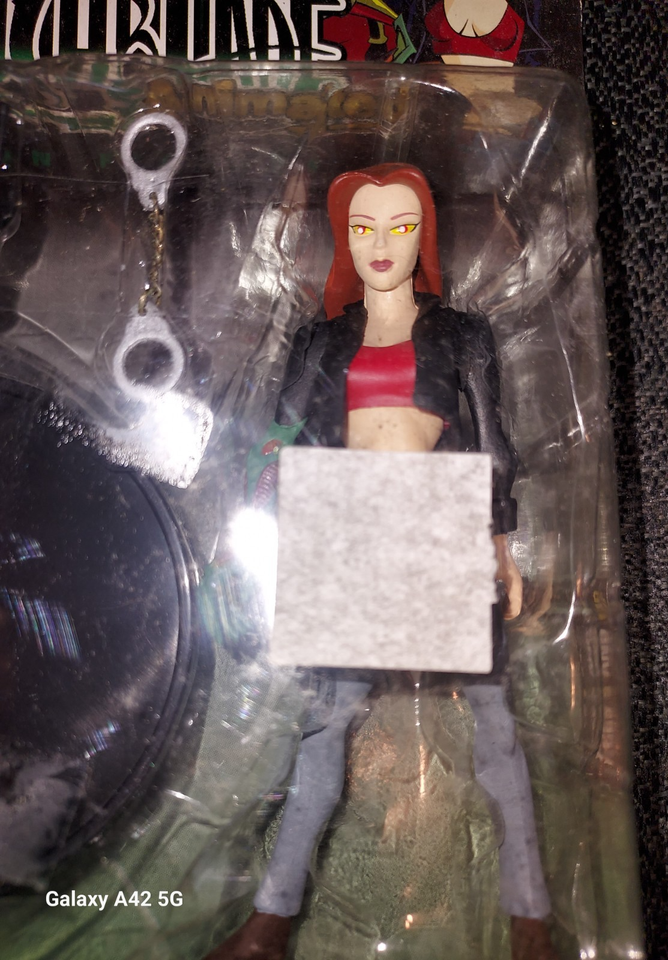 Witchblade Animated Action Figure - Sara Pezzini - 3 3/4" - Multiple ...