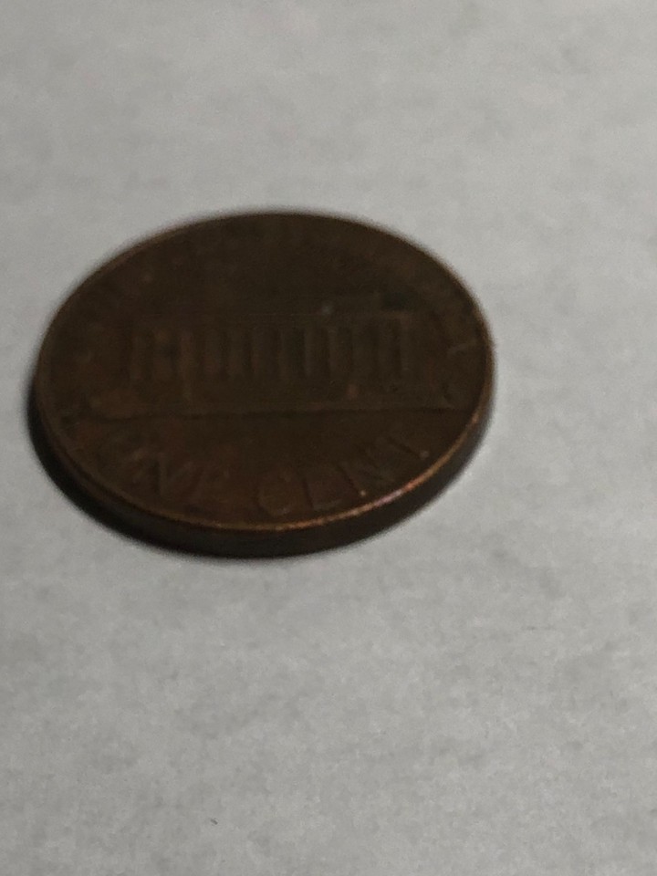 1973 d Lincoln Penny One Cent Coin Brown With Error L In Rim , Rim ...