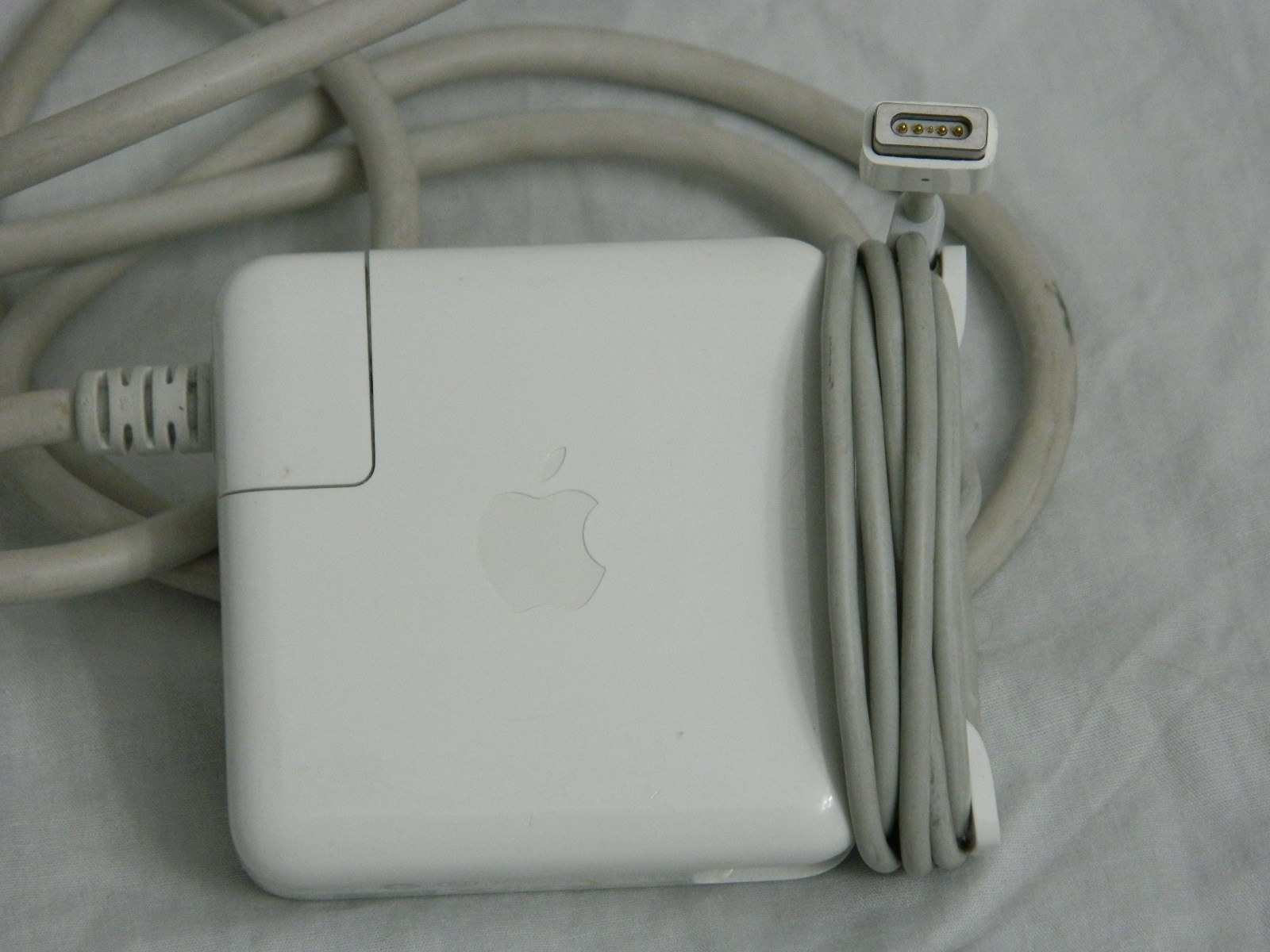 Apple 60W Power Adapter Apple Power Cable A1184 Genuine FREE SHIPPING ...