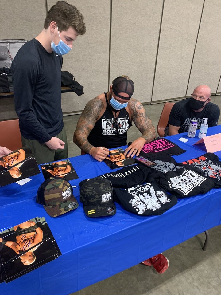 Luke Gallows autographed 8x10 7 WWE Luke Doc Gallows In Person Festus ...