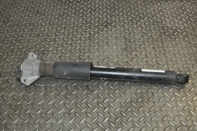 Porsche Macan 2016 Right Front Rear Shock Absorber Damper 95B513035E ...