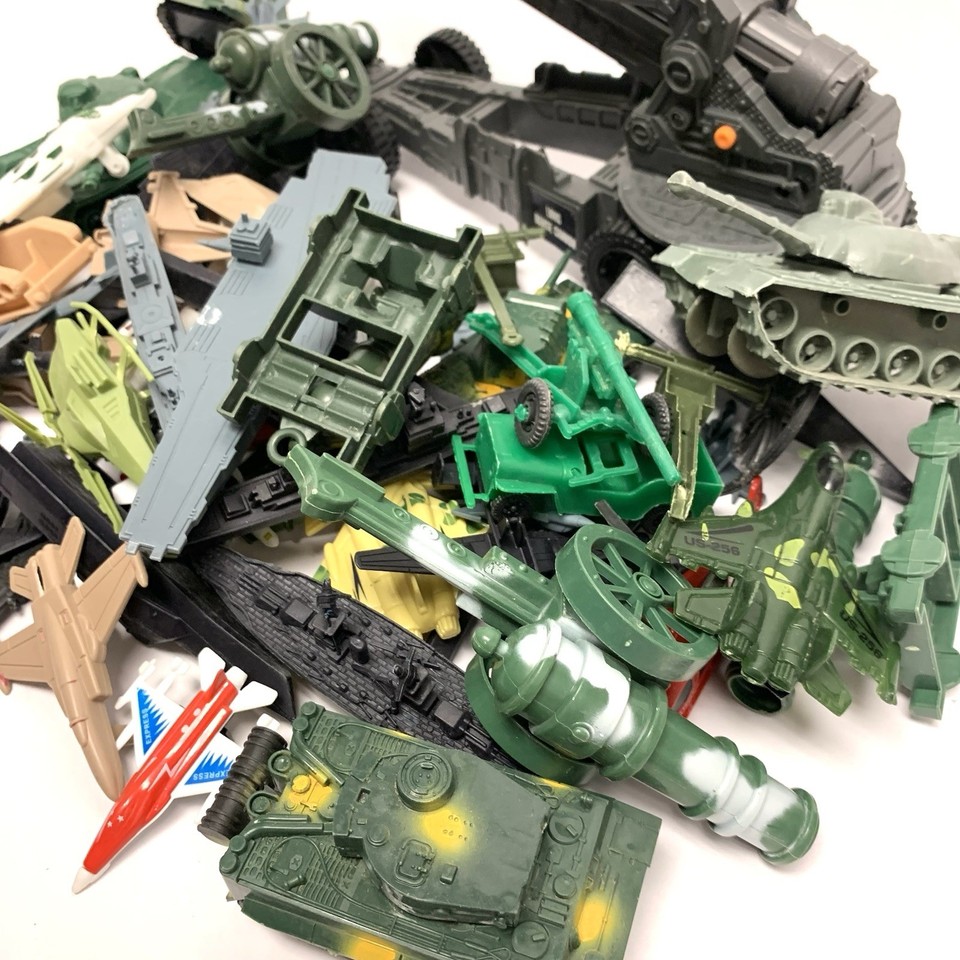 HUGE LOT *Army Men/Soldiers *Military Vehicles & *Misc Accessories | eBay