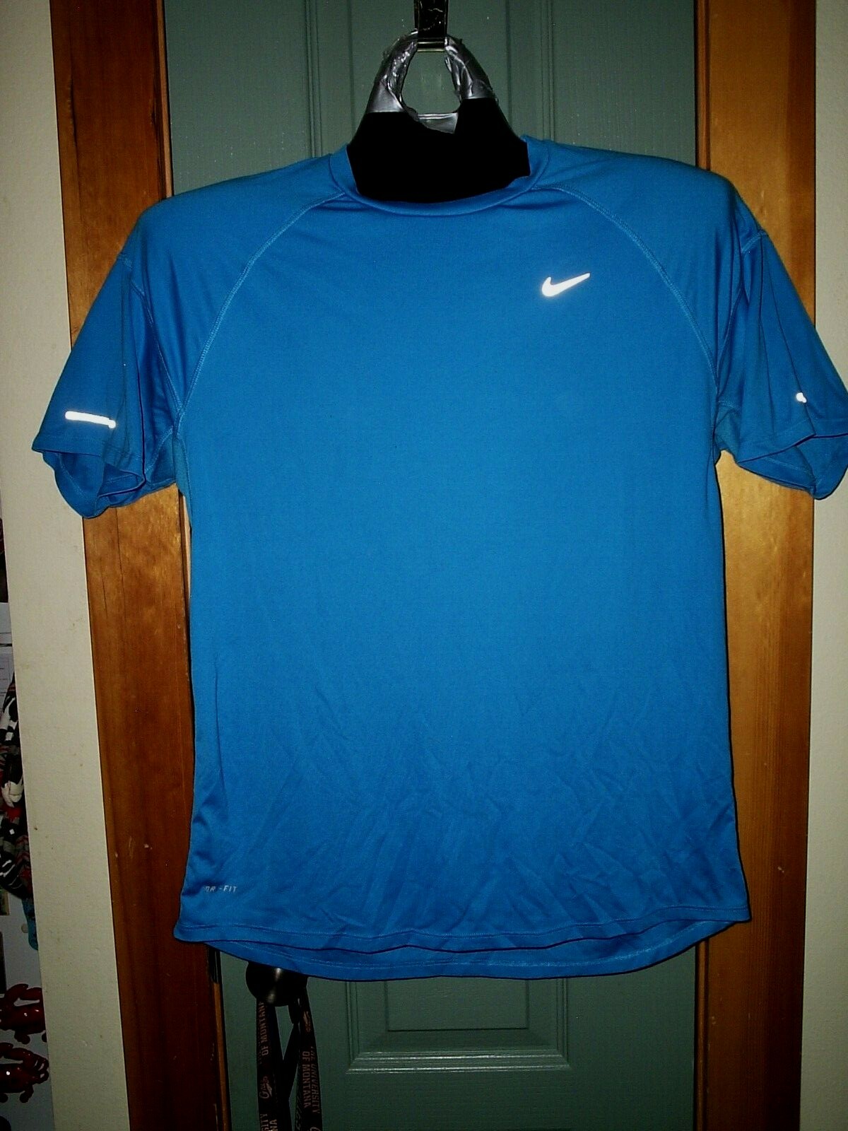 NIKE RUNNING SHIRT DRI FIT REFLECTIVE LOGO SIZE LG UN… - Gem