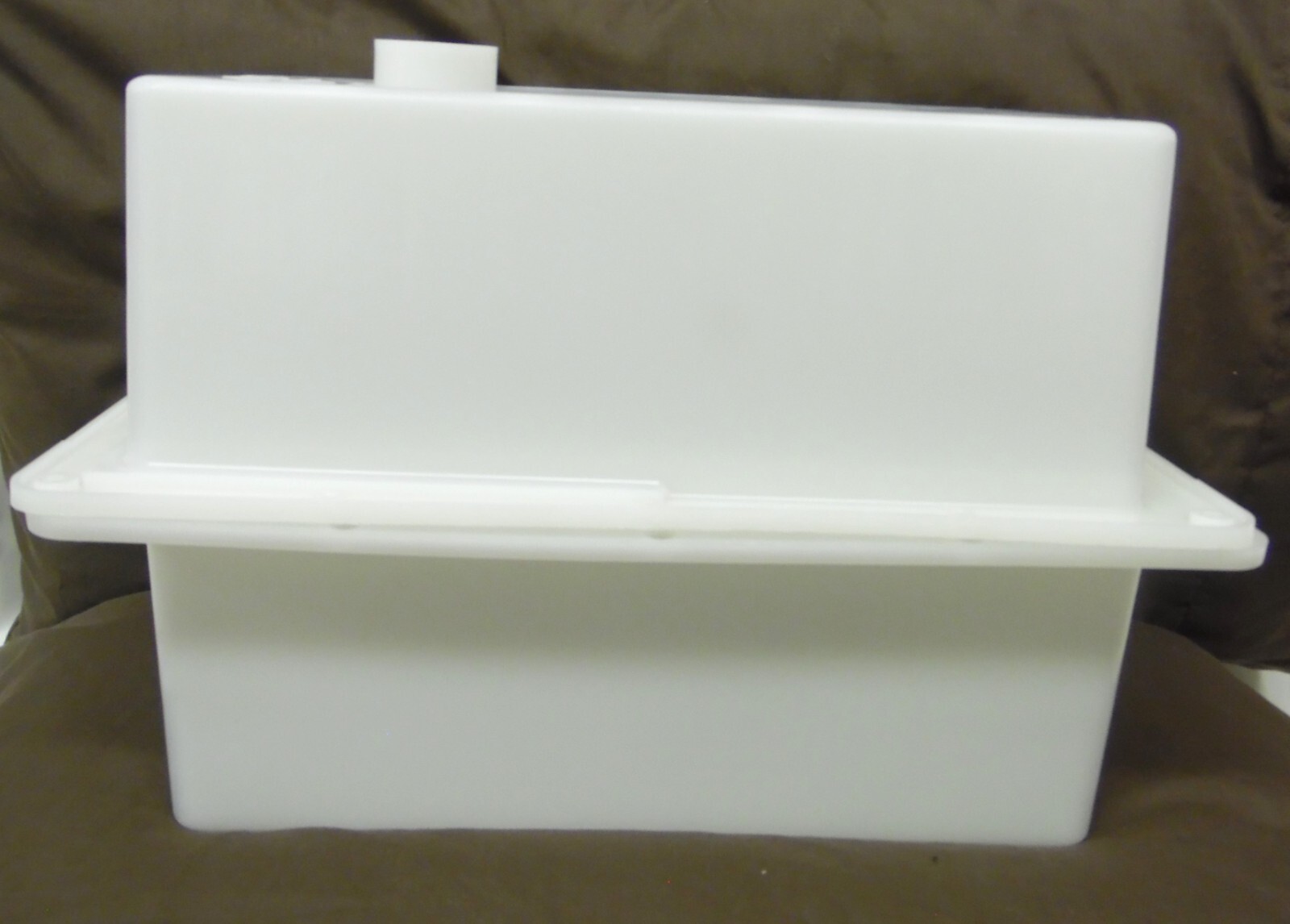 Vented Battery Box Top and Bottom | eBay