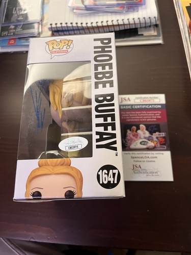 FUNKO POP! Friends Phoebe Buffay Lisa Kudrow signed AUTOGRAPH JSA COA ...