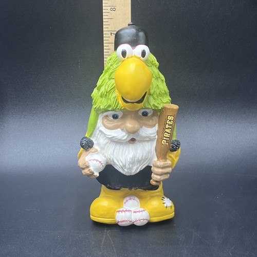 Jolly Roger Pirates MLB Mad Hatter Mascot Edition Garden Gnome Figurine ...