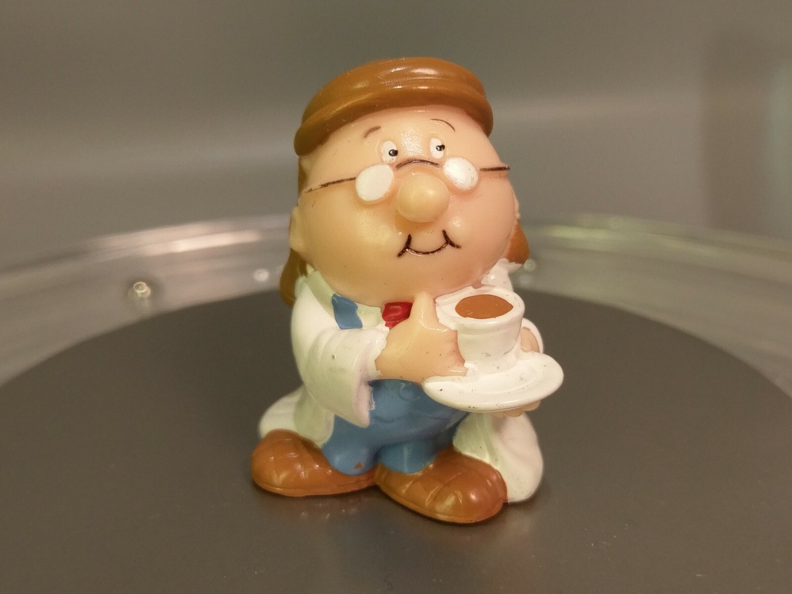 Vintage 1994 Lyons Tetley Tea Folk GAFFER 2.25" PVC Figure Advertising ...