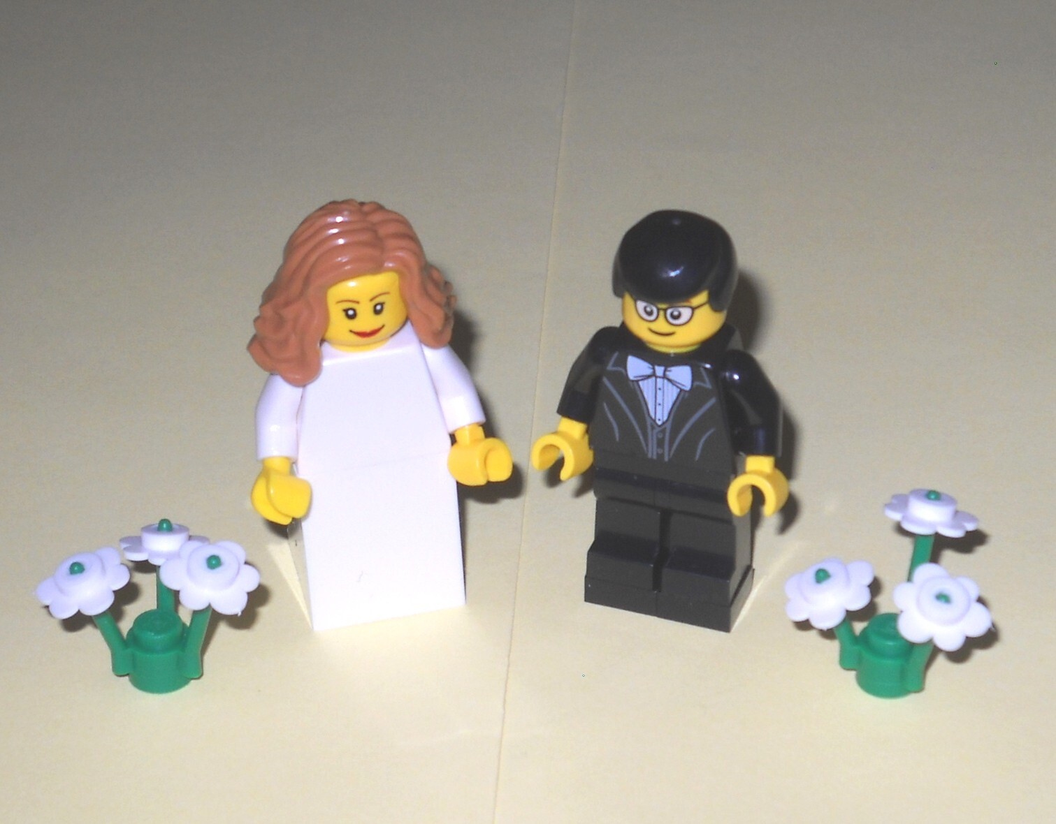 NEW LEGO WEDDING LT BROWN HAIR BRIDE AND BLACK HAIR GROOM W/GLASSES ...