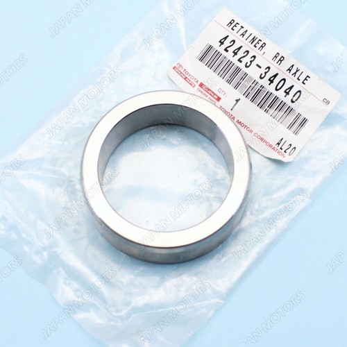 Genuine Toyota Land Cruiser Lexus 2013-21 Rear Axle Bearing Retainer ...