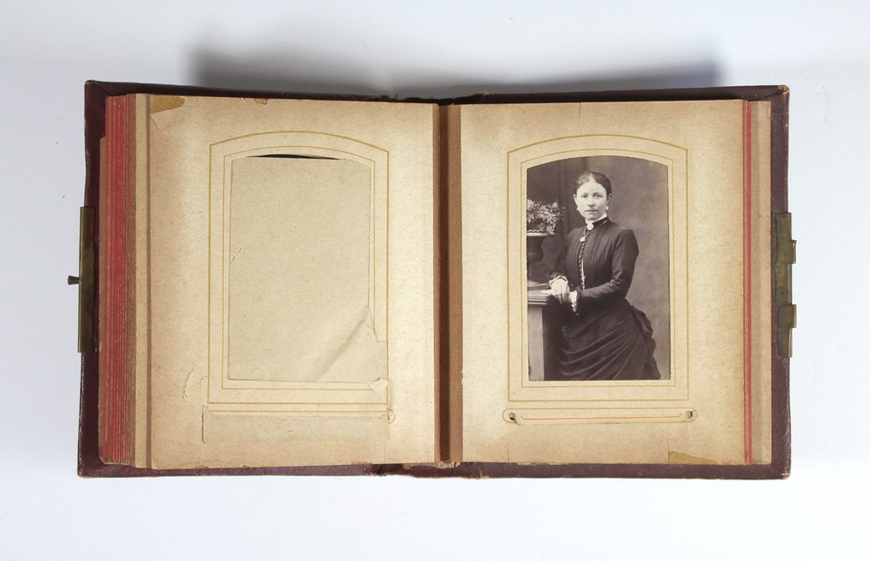 Antique LEATHER PHOTO ALBUM Victorian Tin Types Photographs | eBay