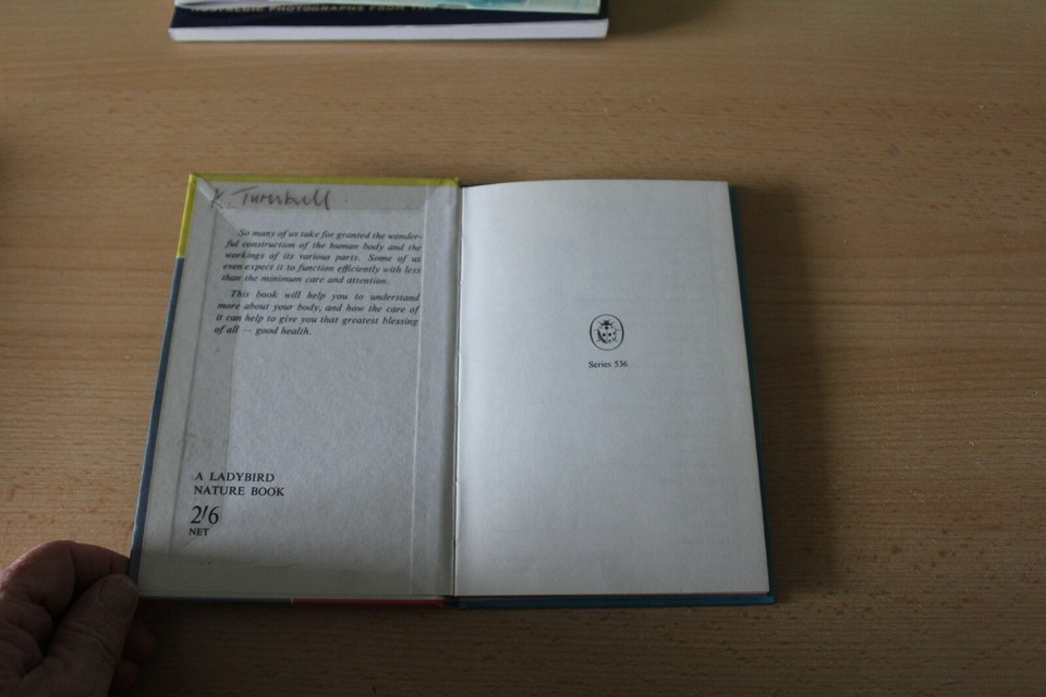 LADYBIRD BOOK - YOUR BODY SERIES 536 - 1967 BOOK | eBay