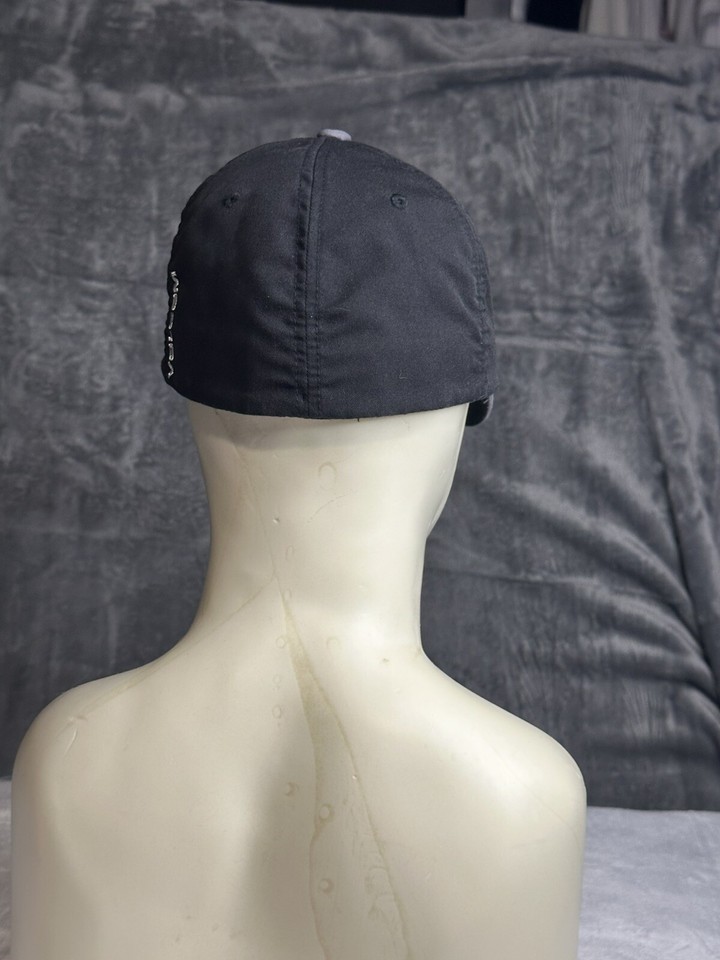 Volcom Baseball Cap Men's Black S-M Fitted Curved Brim Embroidered Logo ...