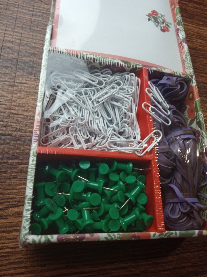 Paper pad, Clips, Rubber bands, Push Pins Set NIB | eBay