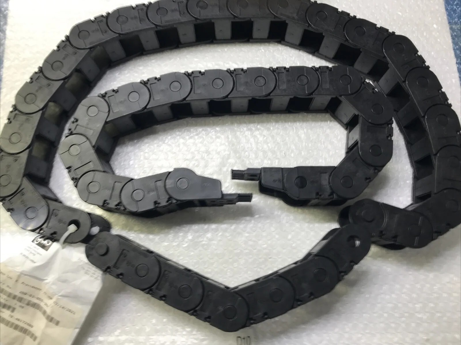 *New igus 250-03-055-3MC e-chain systems 2x20 links 4x15 links 2x6 ...