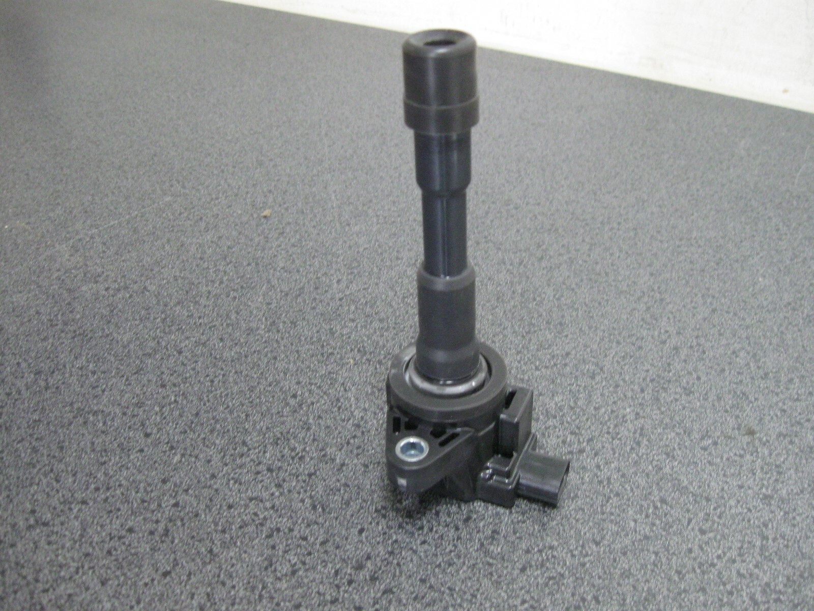 NEW GENUINE HONDA IGNITION COIL ASSEMBLY (PN 30521-RBJ-S01) | eBay