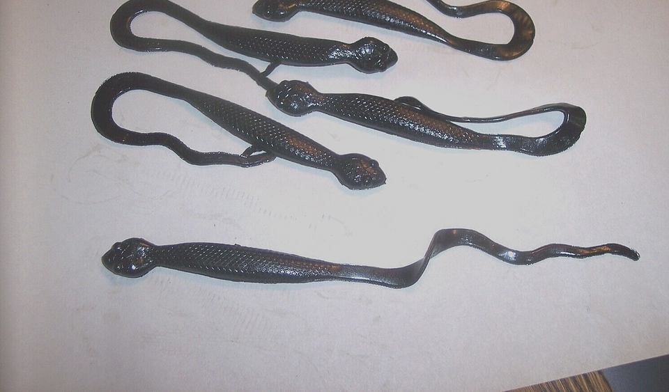 Manns 10" Snake Floating Fishing Lure 4-Pk Baby Snake Bass Lure ...