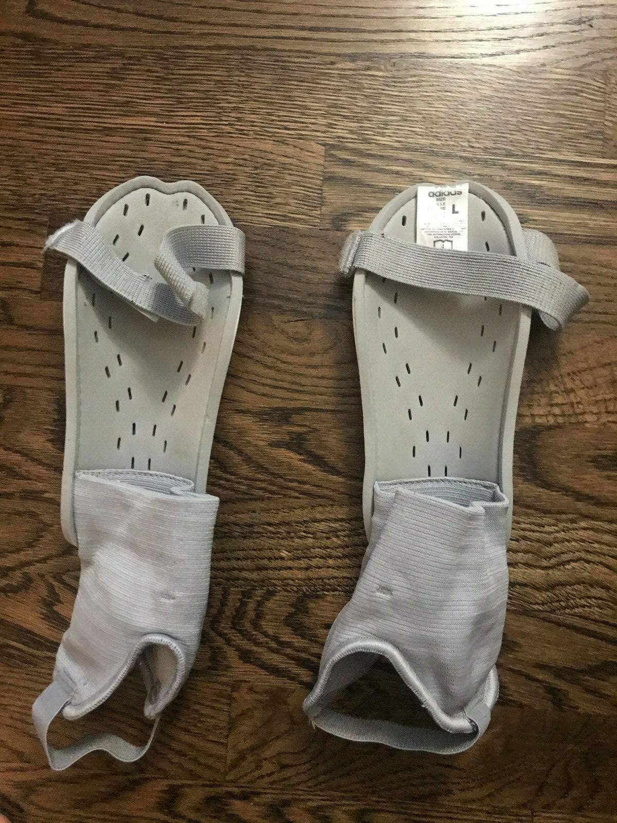 ADIDAS L Large EN 13061 soccer shin guards BLACK GRAY GREEN | eBay